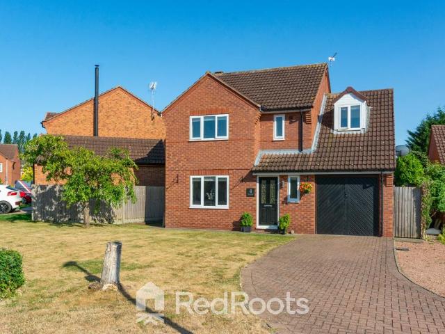 3 bedroom detached house for sale
