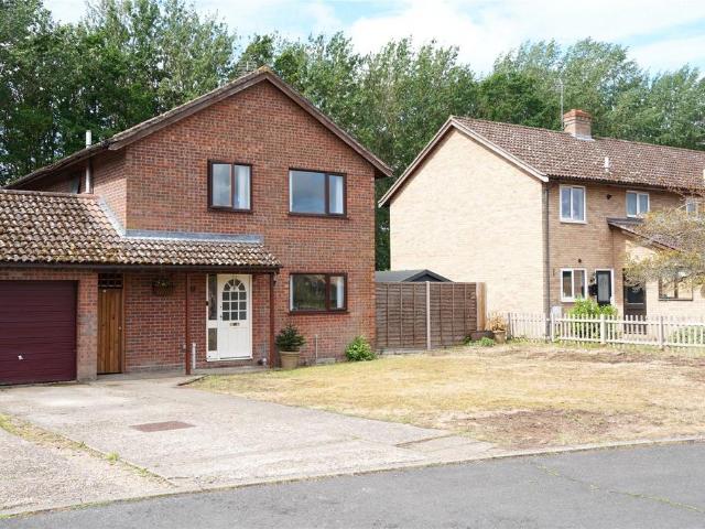 3 bedroom detached house for sale