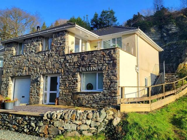 231 properties for sale in Harlech, Gwynedd - Trovit