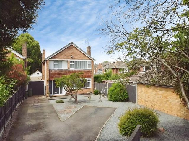 3 bedroom detached house for sale