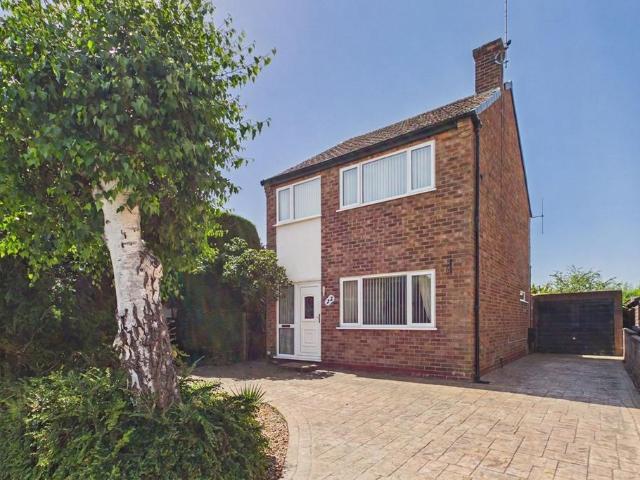 3 bedroom detached house for sale