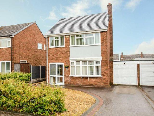3 bedroom detached house for sale