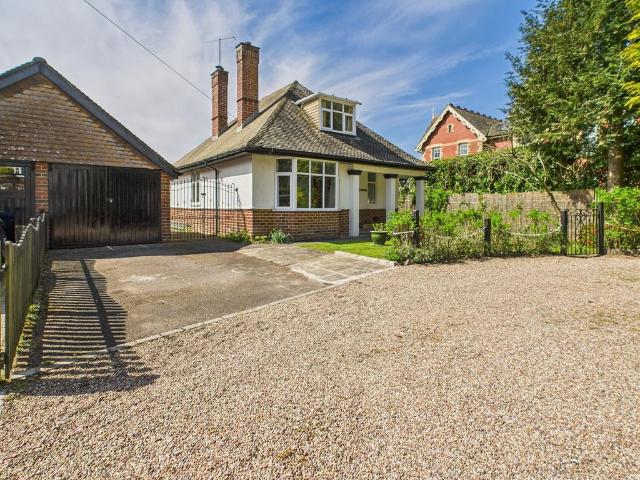 3 bedroom detached house for sale