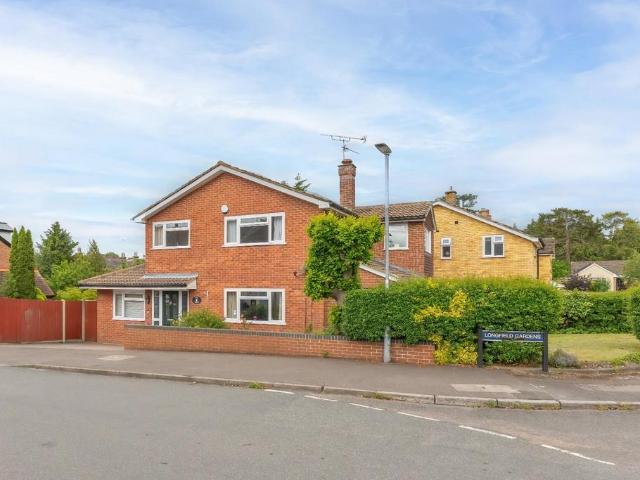 3 bedroom detached house for sale