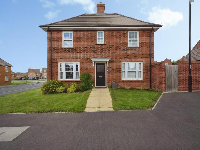 3 bedroom detached house for sale
