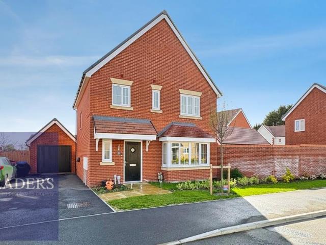 3 bedroom detached house for sale