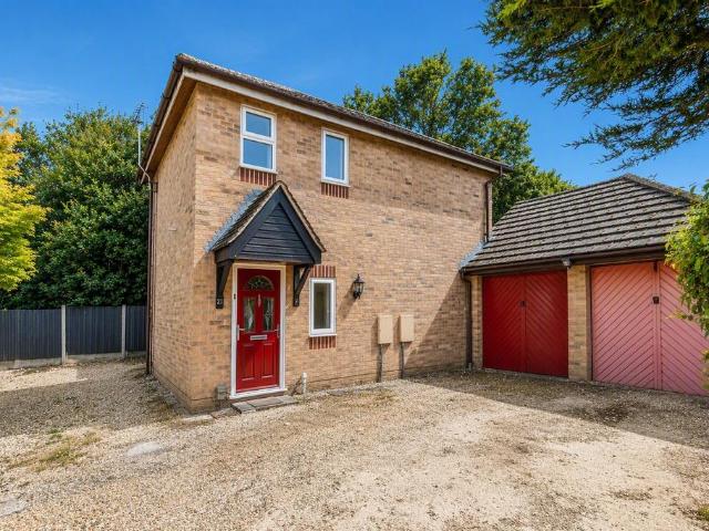 3 bedroom detached house for sale