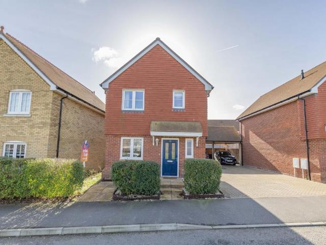 3 bedroom detached house for sale