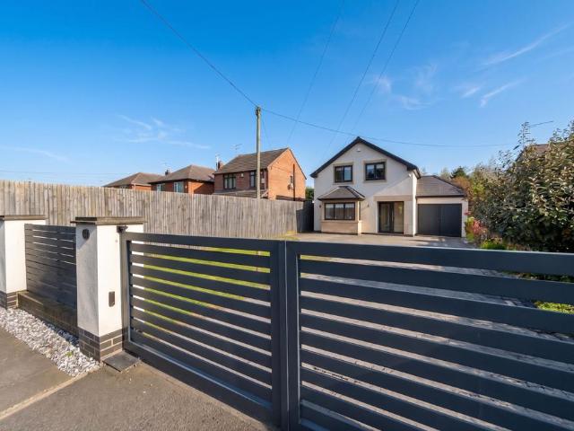 3 bedroom detached house for sale