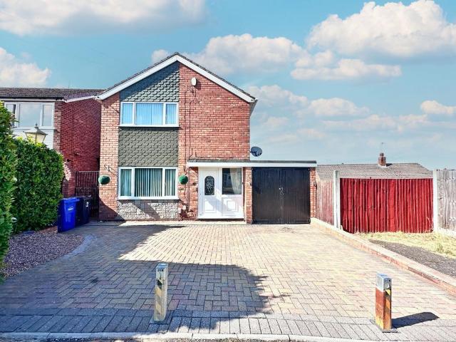 3 bedroom detached house for sale