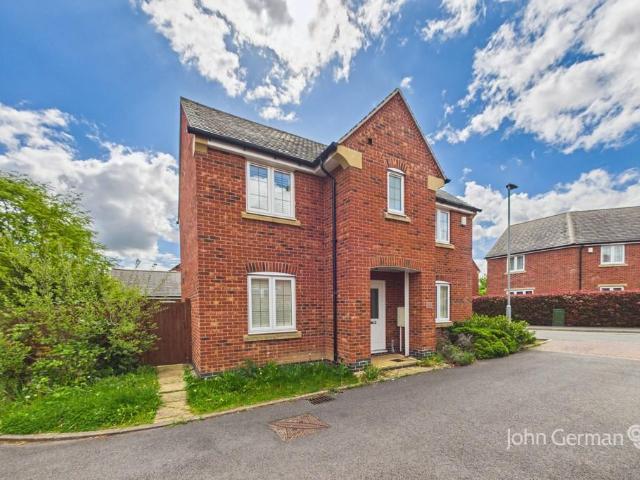 3 bedroom detached house for sale