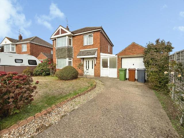 3 bedroom detached house for sale