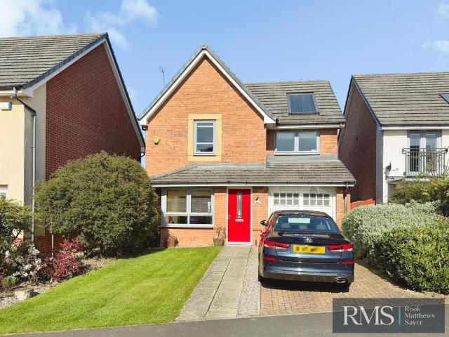 3 bedroom detached house for sale
