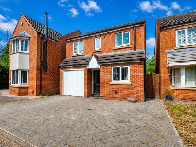 3 bedroom detached house for sale