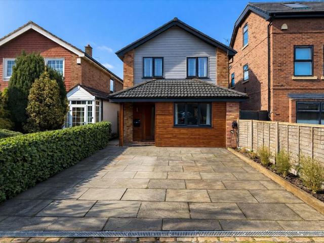 3 bedroom detached house for sale