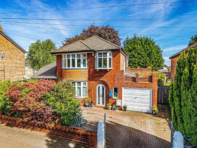 3 bedroom detached house for sale
