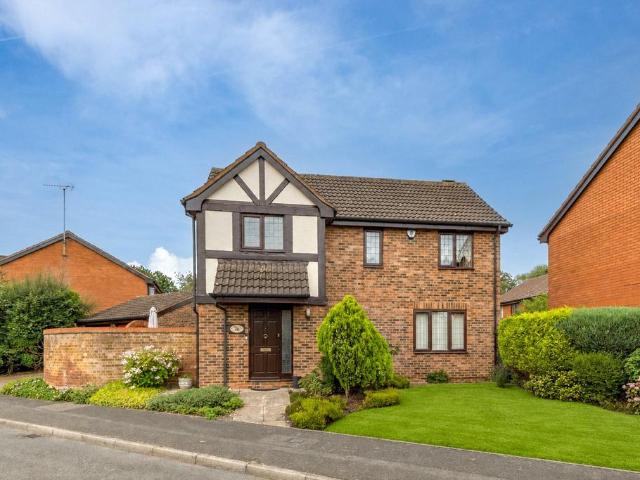 3 bedroom detached house for sale