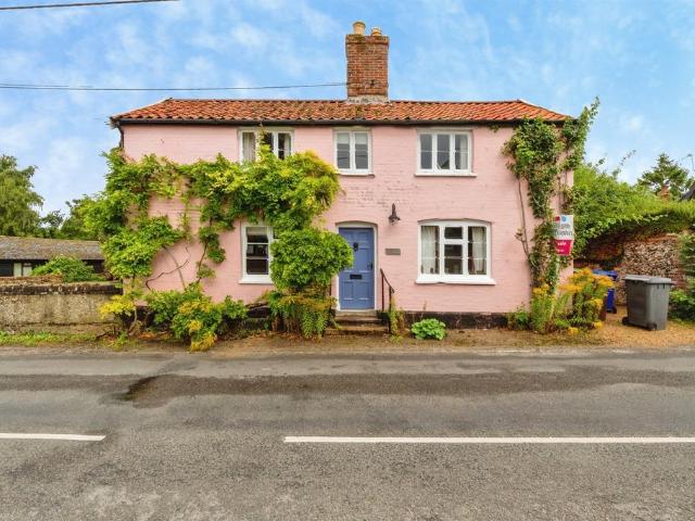 3 bedroom detached house for sale