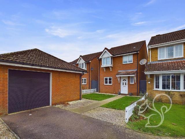 3 bedroom detached house for sale