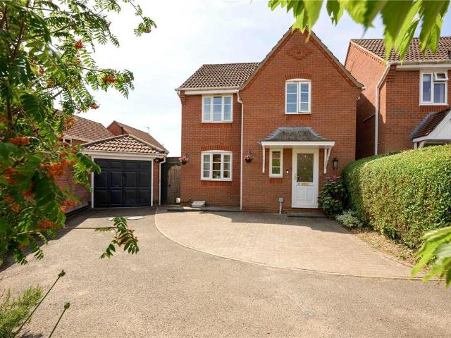 3 bedroom detached house for sale