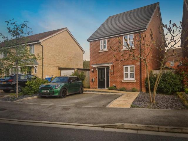 3 bedroom detached house for sale