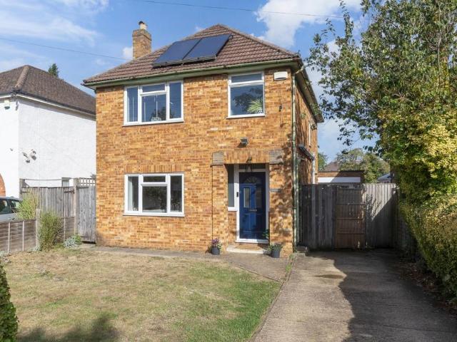 3 bedroom detached house for sale