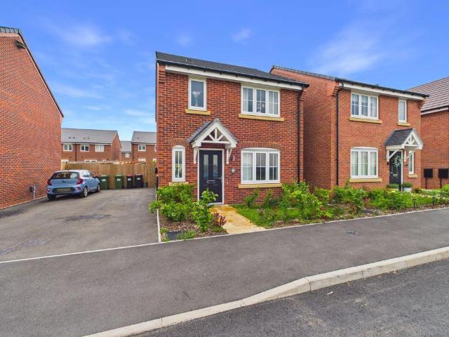 3 bedroom detached house for sale