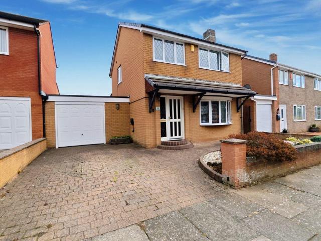 3 bedroom detached house for sale