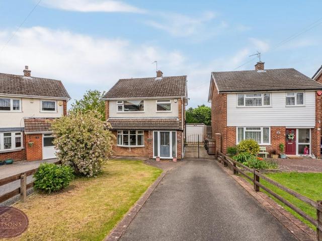 3 bedroom detached house for sale