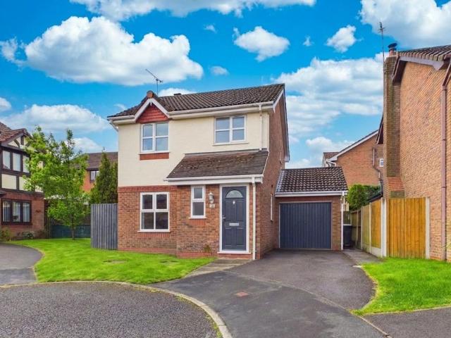 3 bedroom detached house for sale