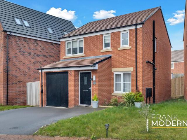 3 bedroom detached house for sale