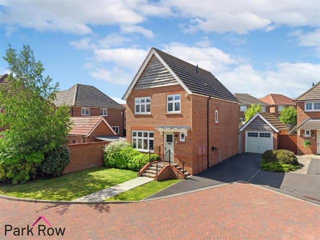 3 bedroom detached house for sale