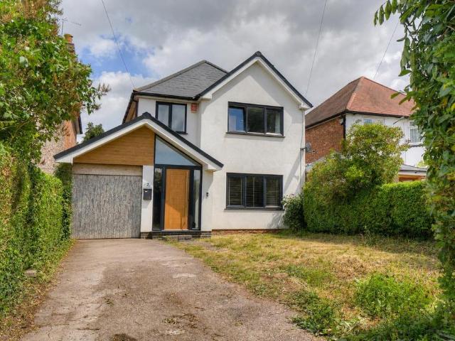 3 bedroom detached house for sale