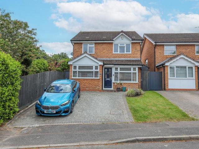 3 bedroom detached house for sale