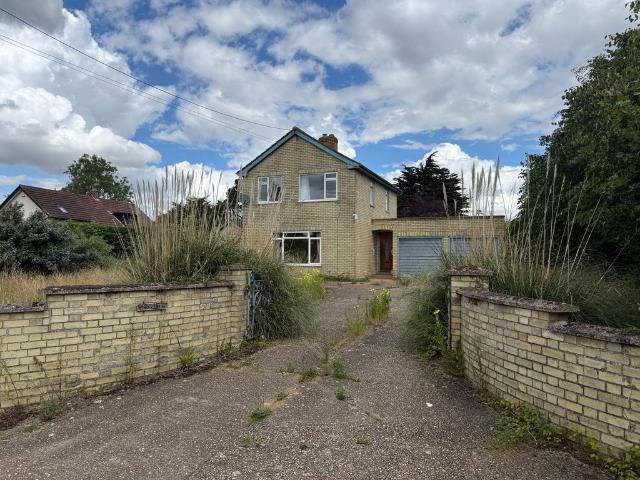 3 bedroom detached house for sale