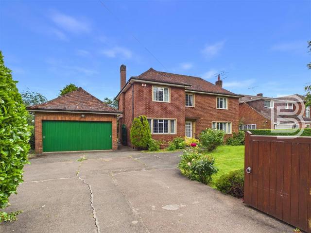 3 bedroom detached house for sale