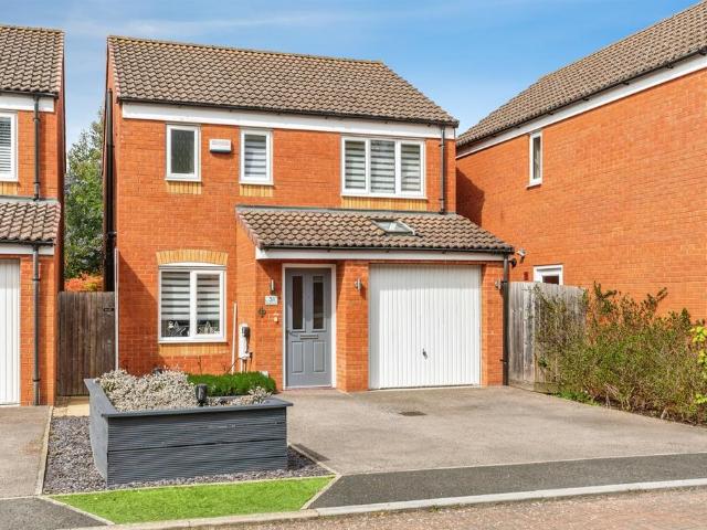3 bedroom detached house for sale