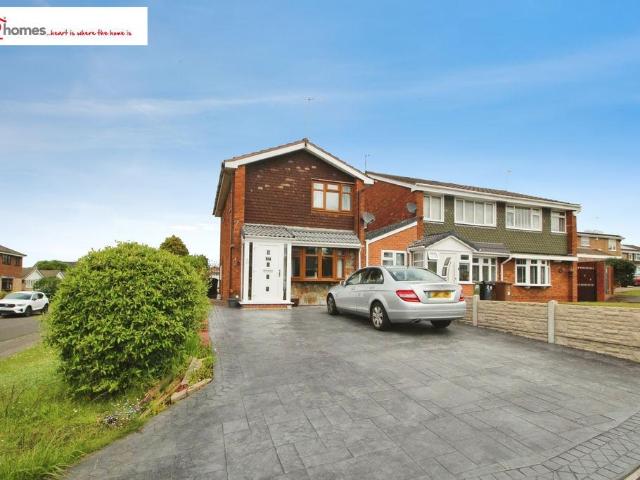 3 bedroom detached house for sale