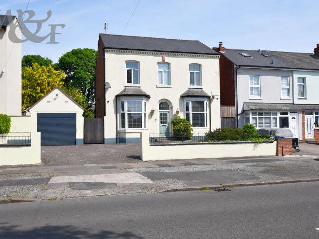 3 bedroom detached house for sale