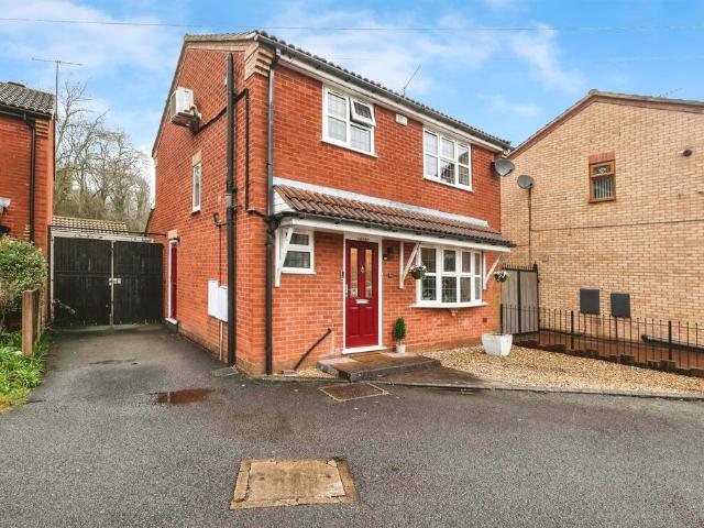 3 bedroom detached house for sale