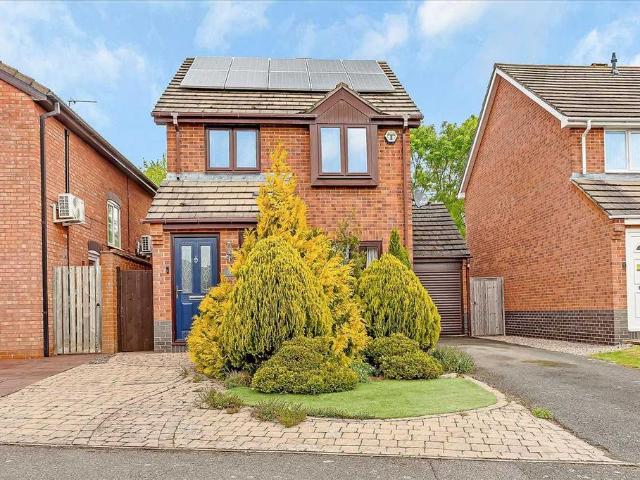 3 bedroom detached house for sale