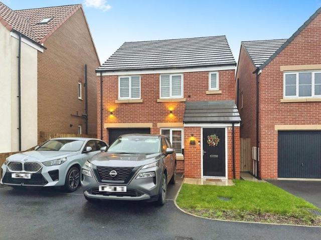 3 bedroom detached house for sale