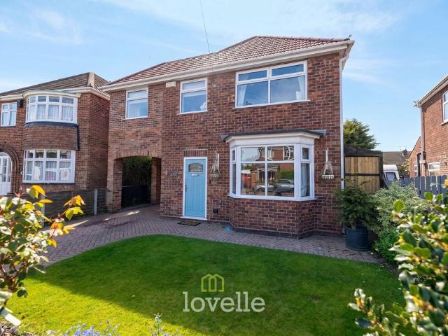 3 bedroom detached house for sale
