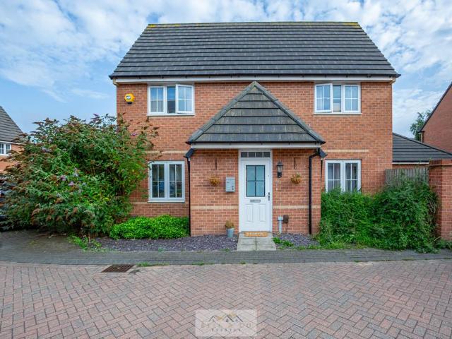 3 bedroom detached house for sale