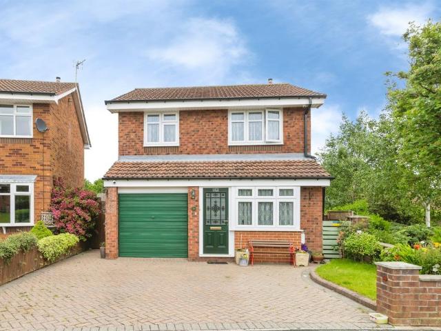3 bedroom detached house for sale