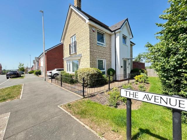 3 bedroom detached house for sale
