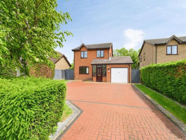 3 bedroom detached house for sale