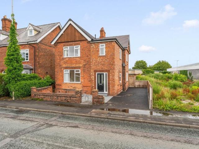 3 bedroom detached house for sale