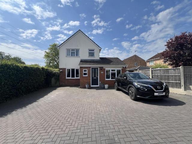 3 bedroom detached house for sale