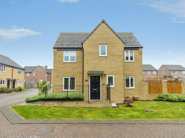 3 bedroom detached house for sale